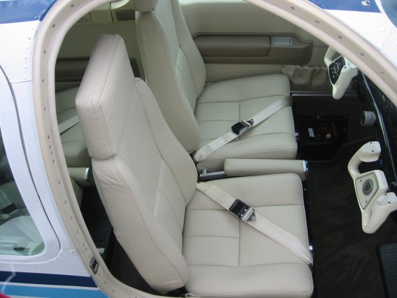 Airtex Interiors - Portfolio - 1987 Beech F33A